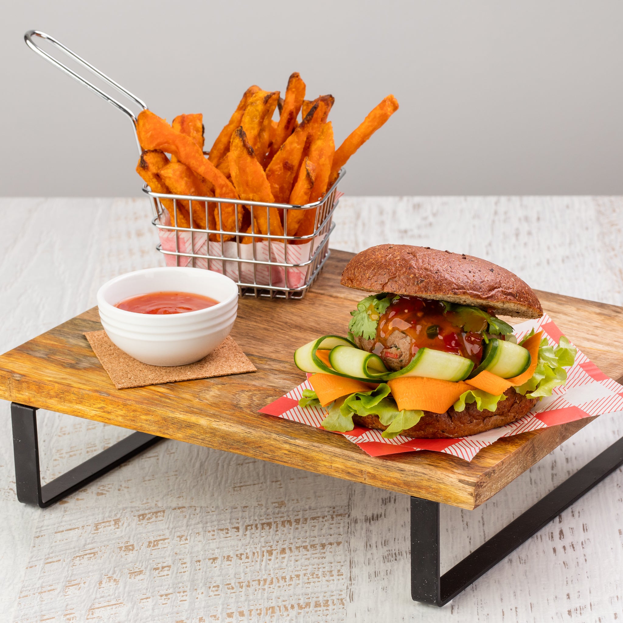 Turkey Chilli & Coriander Burgers – Herman Brot